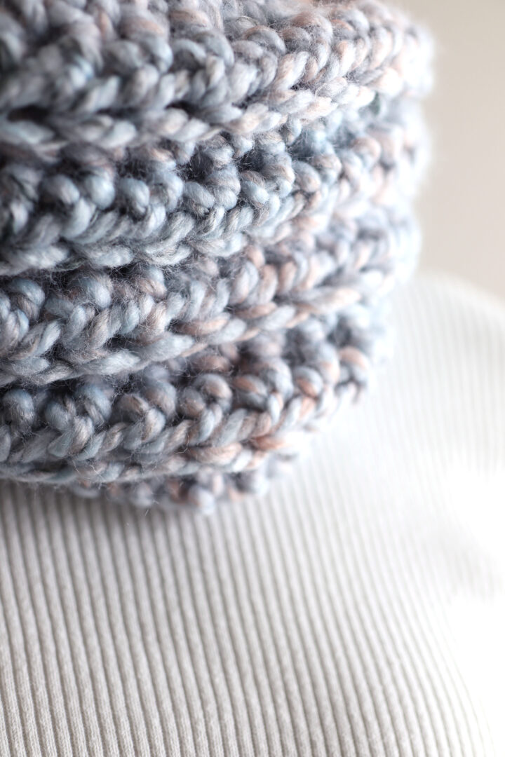 30 Minute Crochet Cowl - Arctic Ice Snood - free pattern + video ...